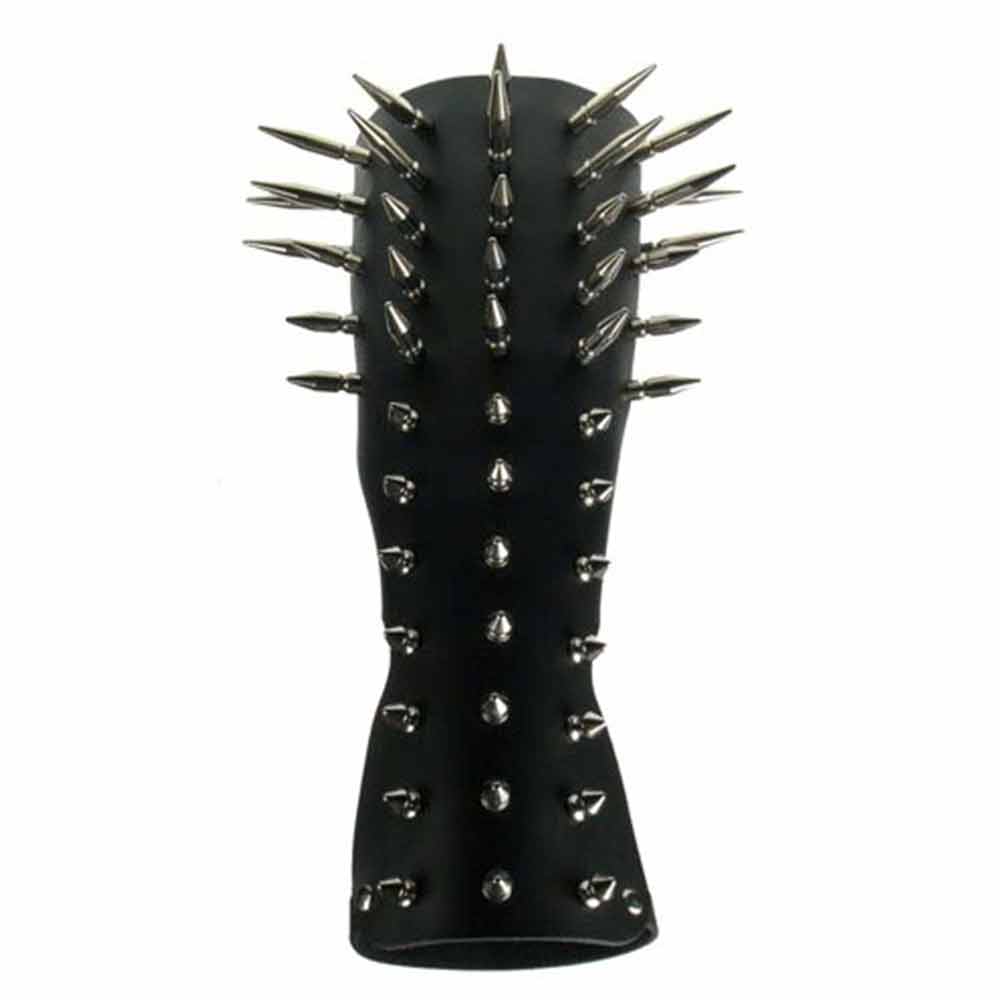 Bullet 69 Bullet 69 - Gauntlet with spikes Wrist strap - Black | Attitu