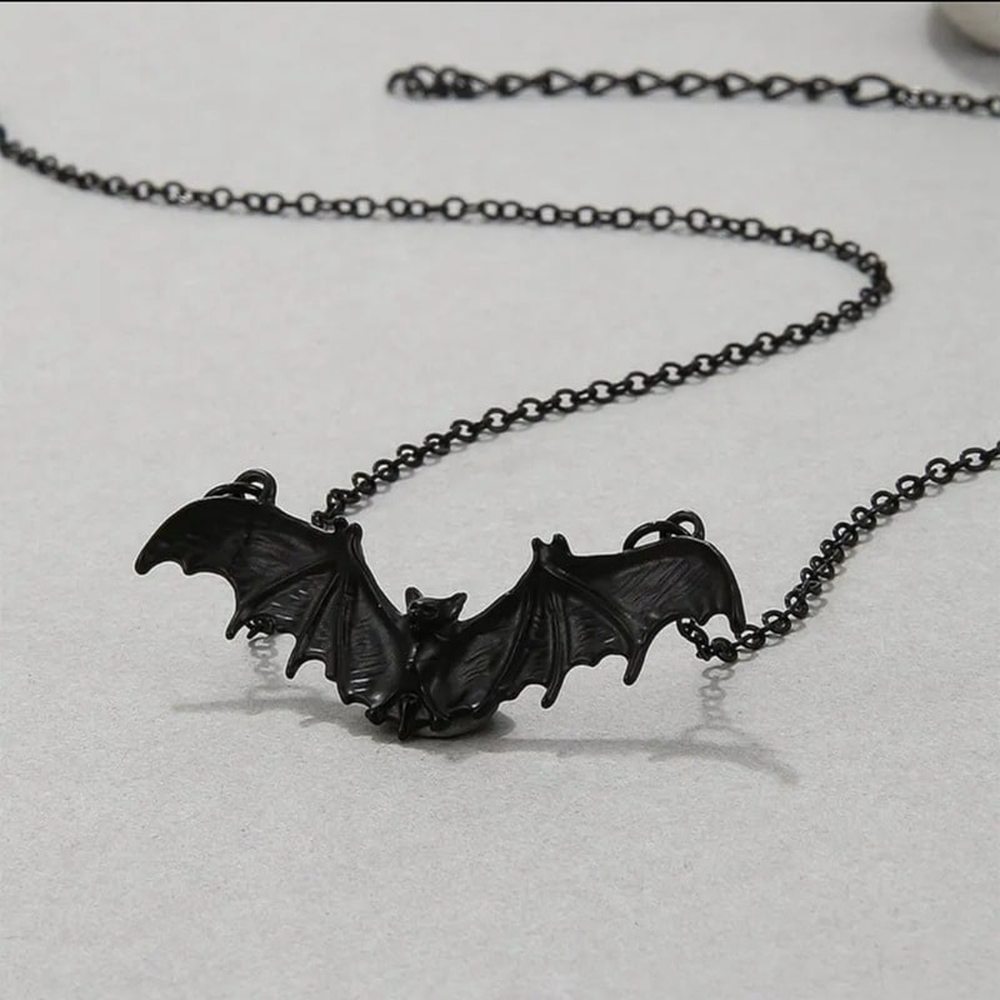 Zac's Alter Ego Zac's Alter Ego - Bat Chain Necklace - Black | Attitude